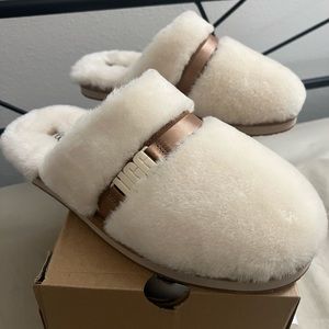 UGG | Shoes | New Ugg Dalla Cream Sheepskin Slippers | Poshmark
